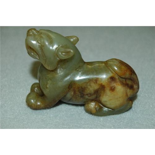 Carved chinese jade dog #1053886