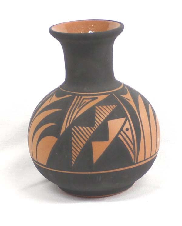 Native American Ute Mountain Pottery Vase