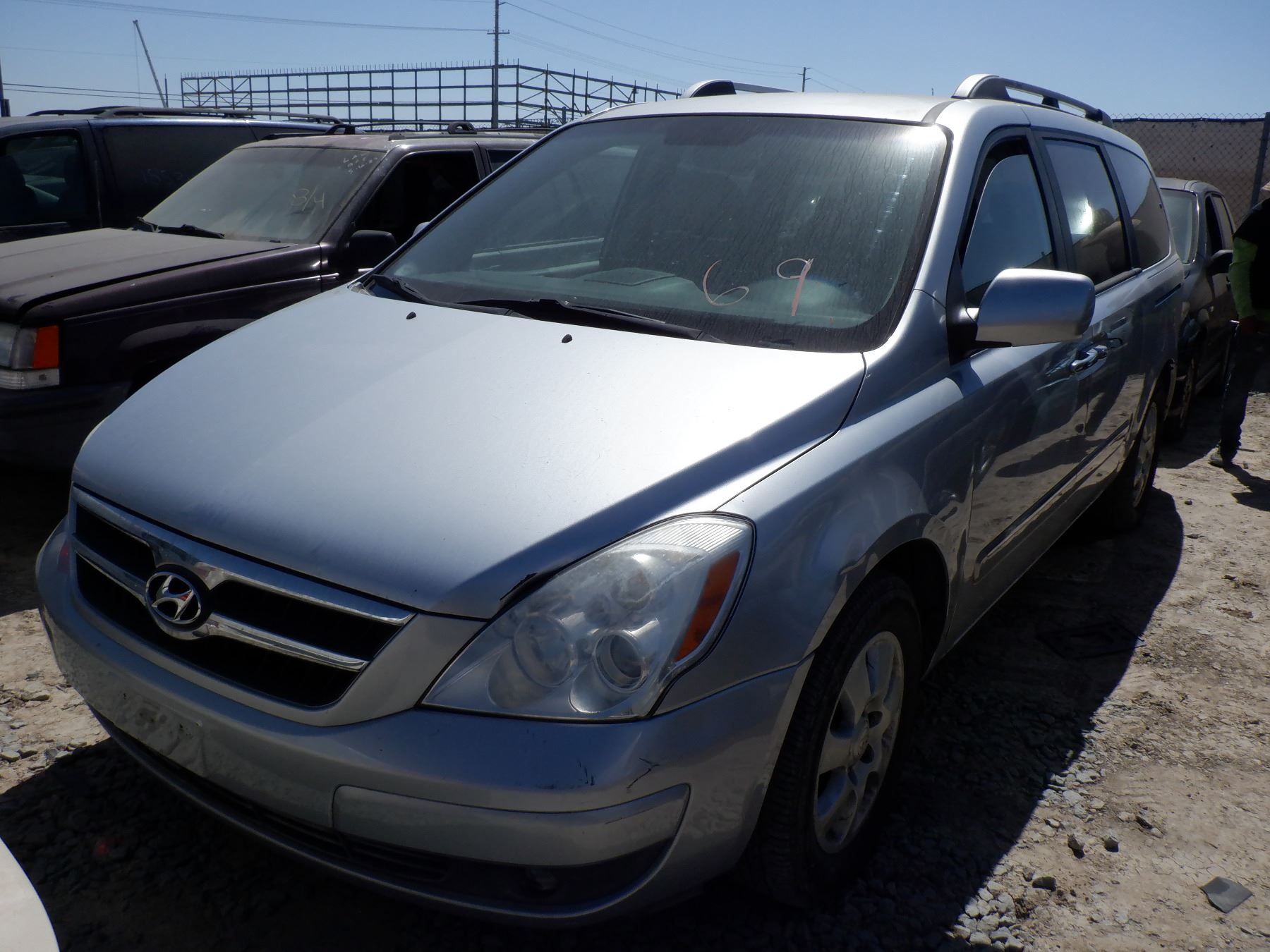 2007 Hyundai Entourage