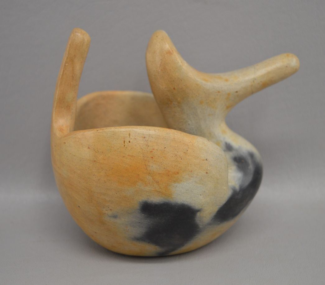 NATIVE AMERICAN CATAWBA POTTERY EFFIGY BOWL BY HARRIS