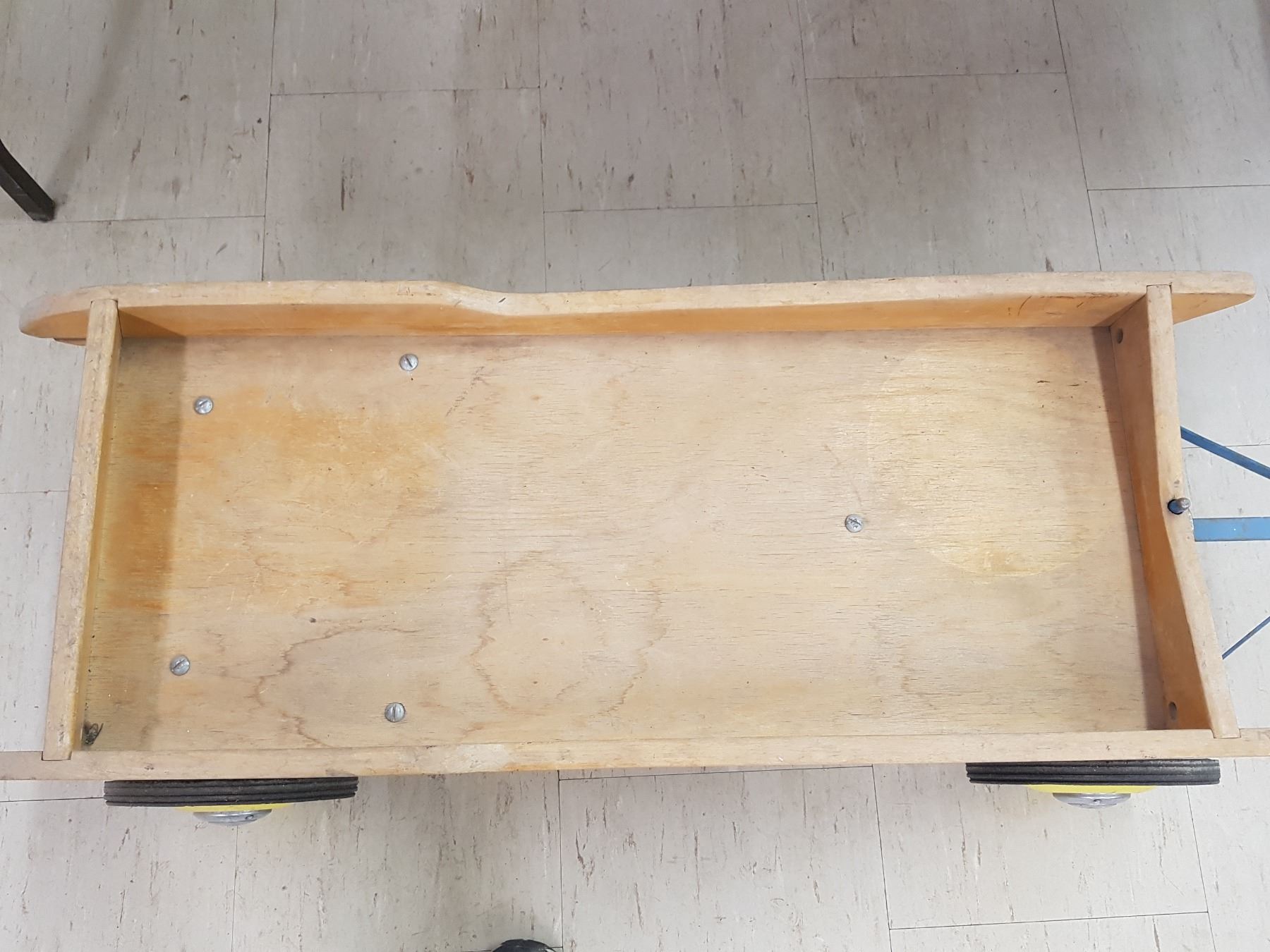 FLASH LEADER PULL WAGON 38" BOX