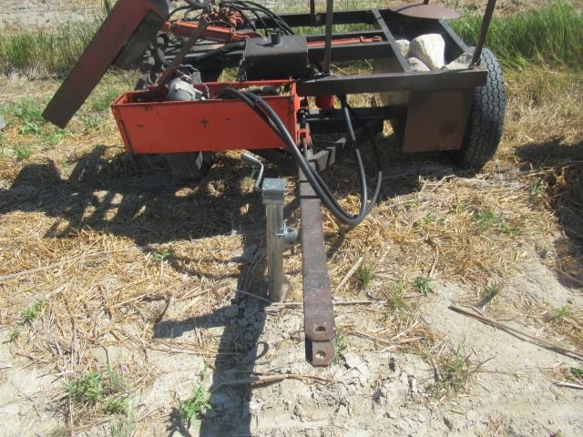Silver Lake Mfg Trailer - Hydraulic Post Pounder