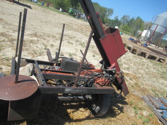 Silver Lake Mfg Trailer - Hydraulic Post Pounder