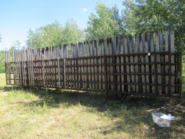 6-30' Metal Self Standing Wind Break 5 Bar Panels w Boards (One Money ...