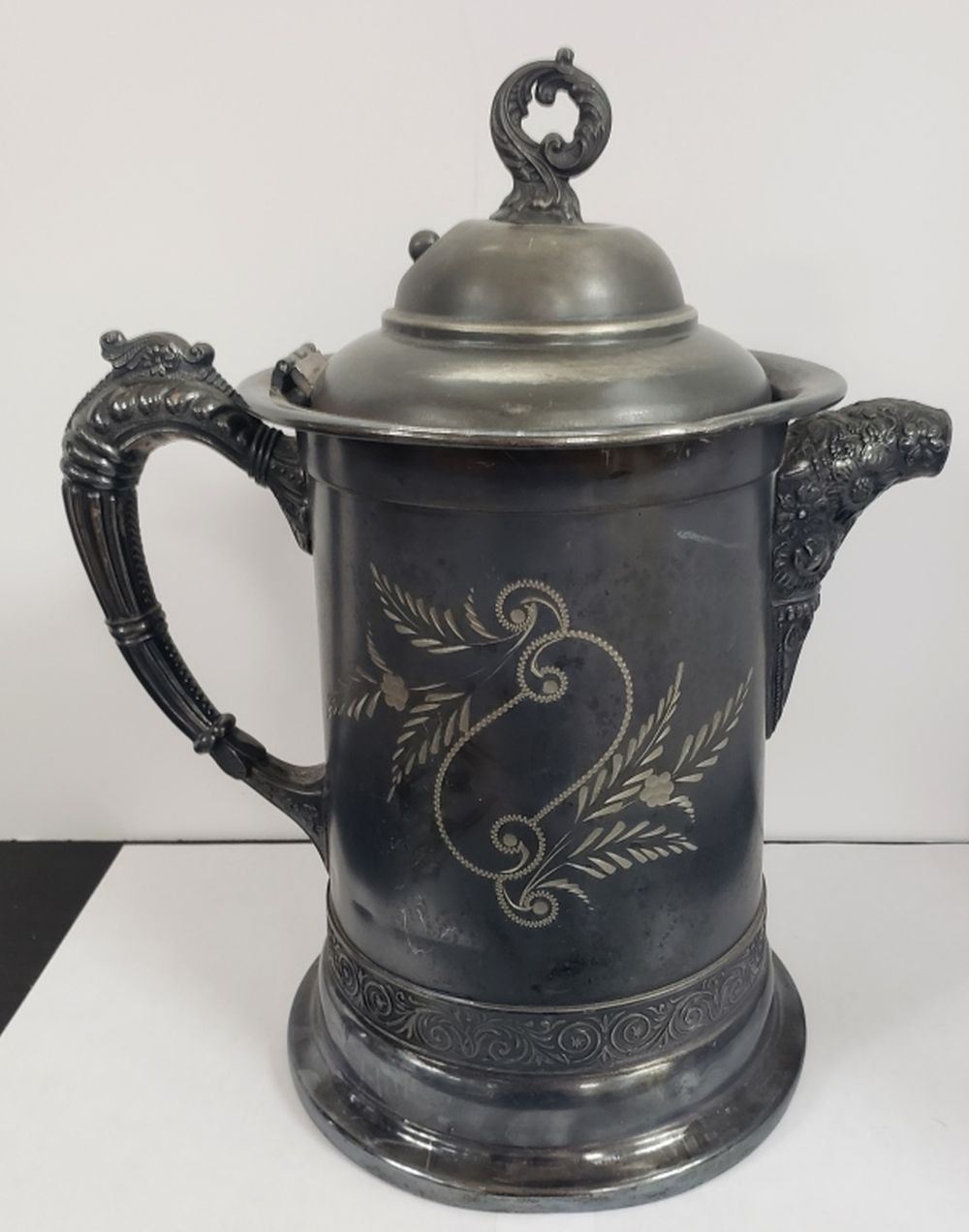 Antique English Pewter Lidded Tankard