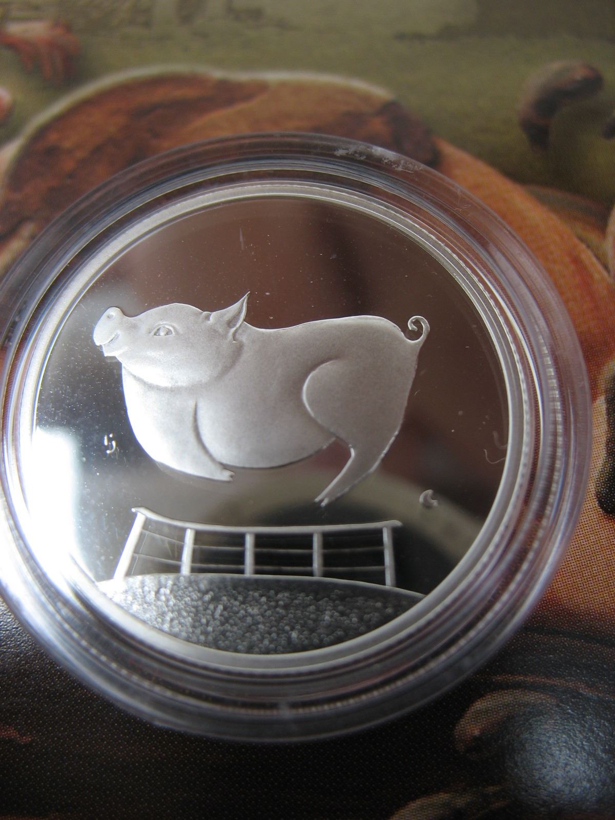 2002 CANADIAN SILVER 50 CENT COIN - THE PIG THAT WOULDN'T GET OVER THE ...