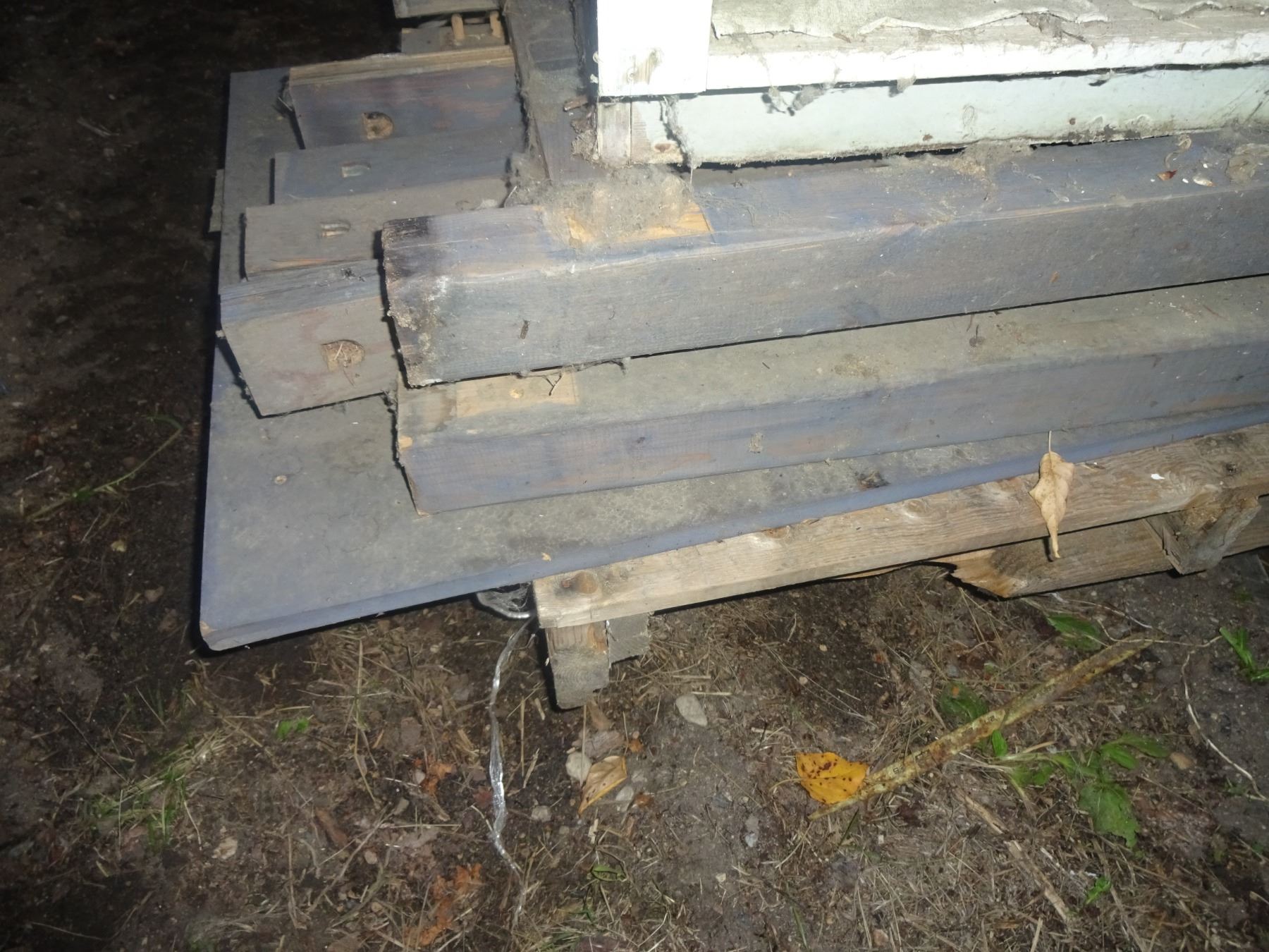 Misc. Single 4' Florence Fixtures, metal slanted desk shelf, Wooden ...