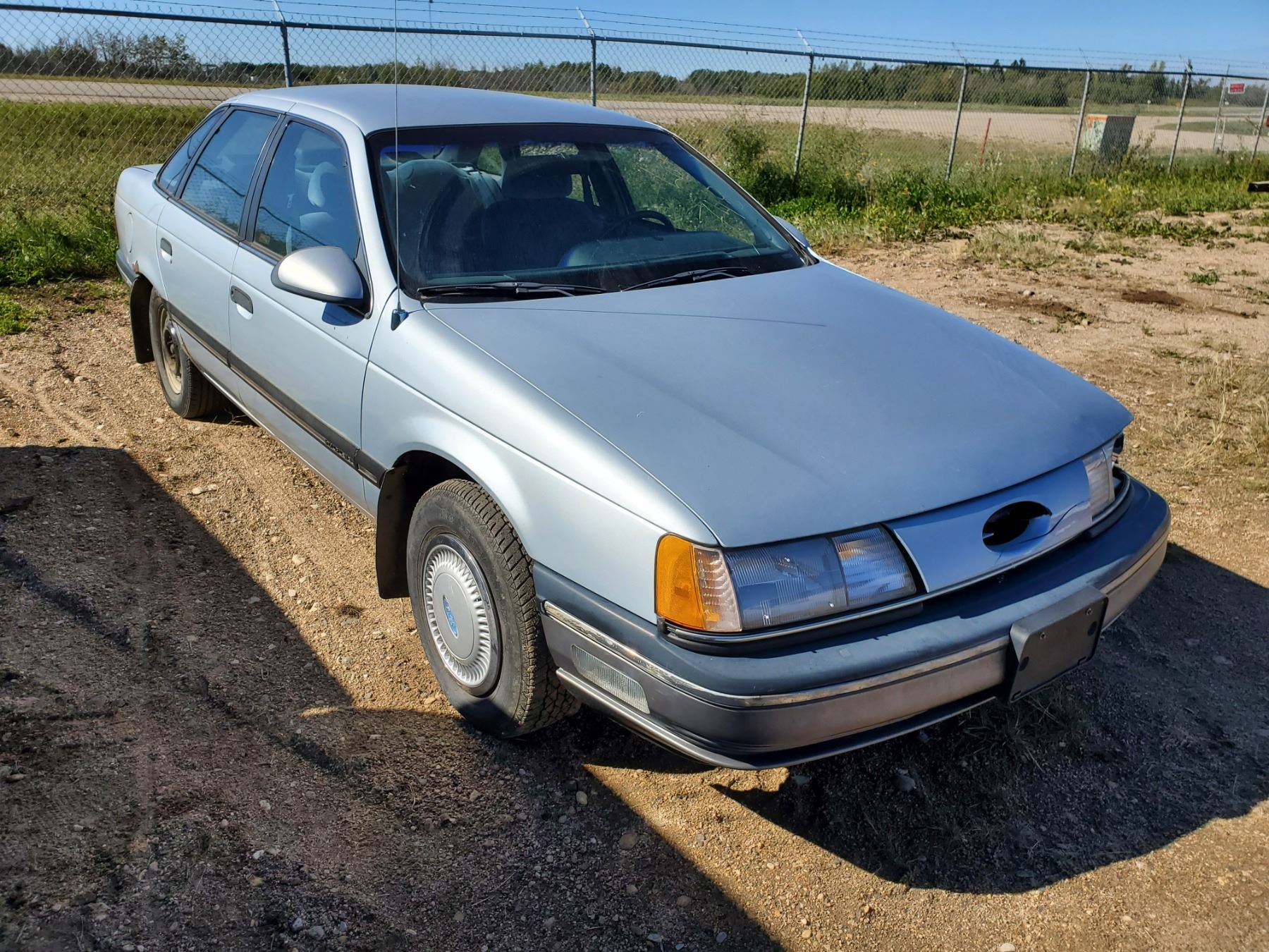 1990 Ford Taurus (silver) VIN: 1FACP52U9LG170428 (HAS KEYS) - Schmalz ...