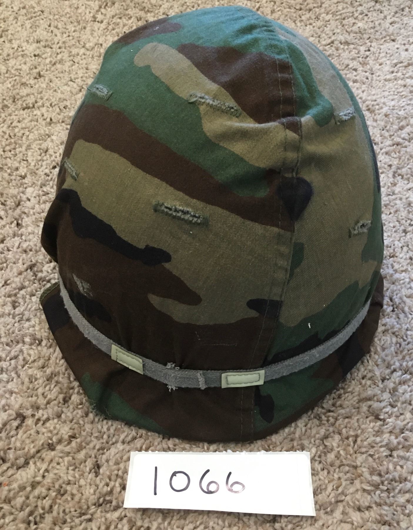 US WW2 STYLE STEEL HELMET (SURPLUS FROM SPAIN) - Schmalz Auctions