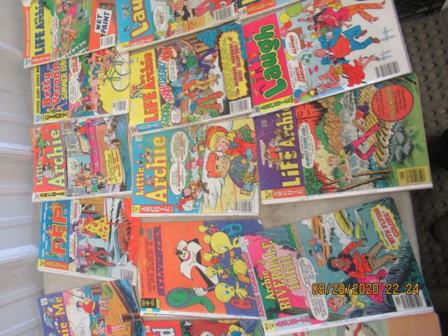 100 Plus Comics 25 cents & UP, Archie, Bugs Bunny Donald Duck, Charlie ...