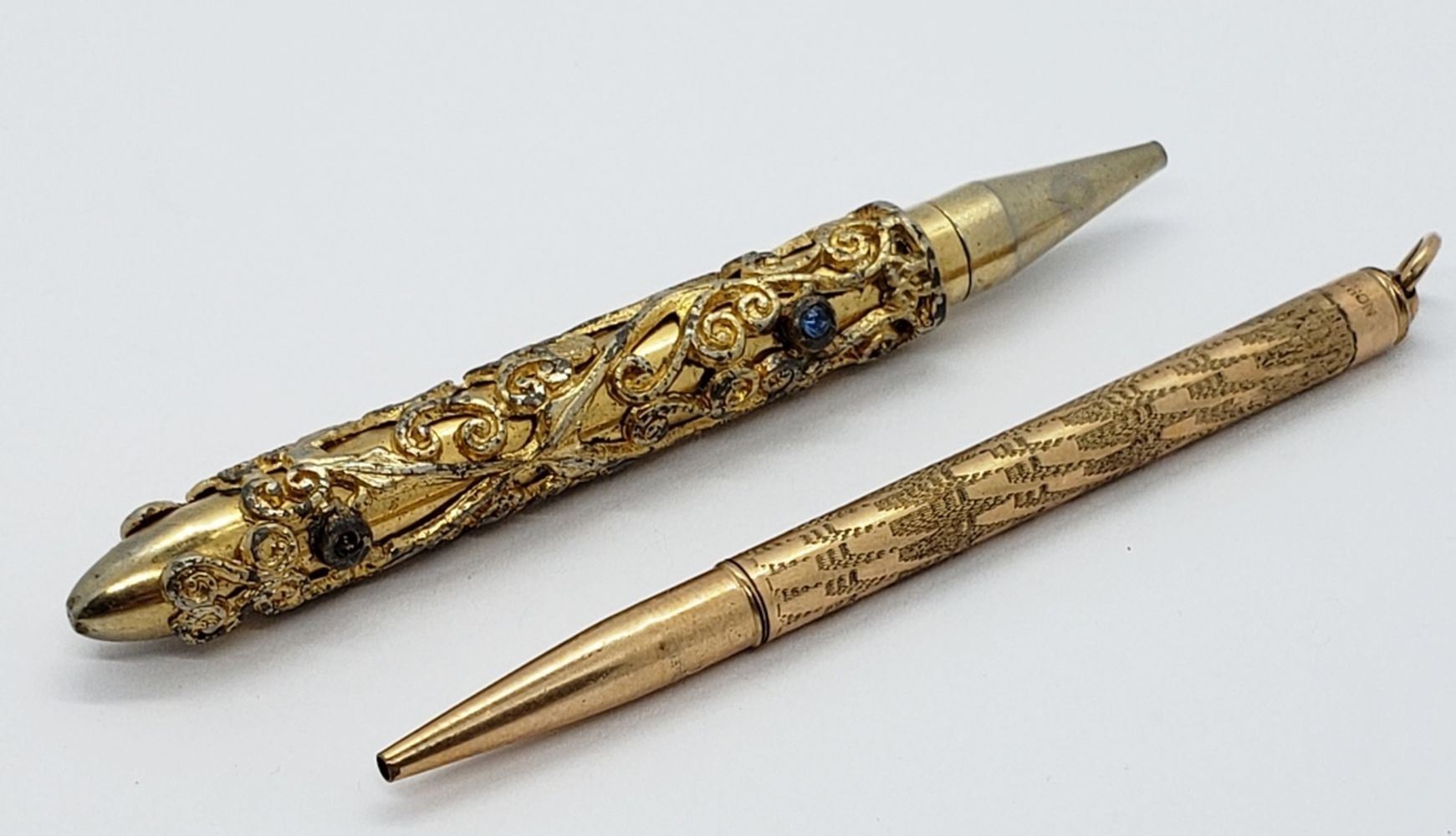 ANTIQUE PEN & PENCIL SET (1) MARKED