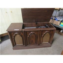 Symphonic Cabinet Stereo- Radio/Record Player Vintage