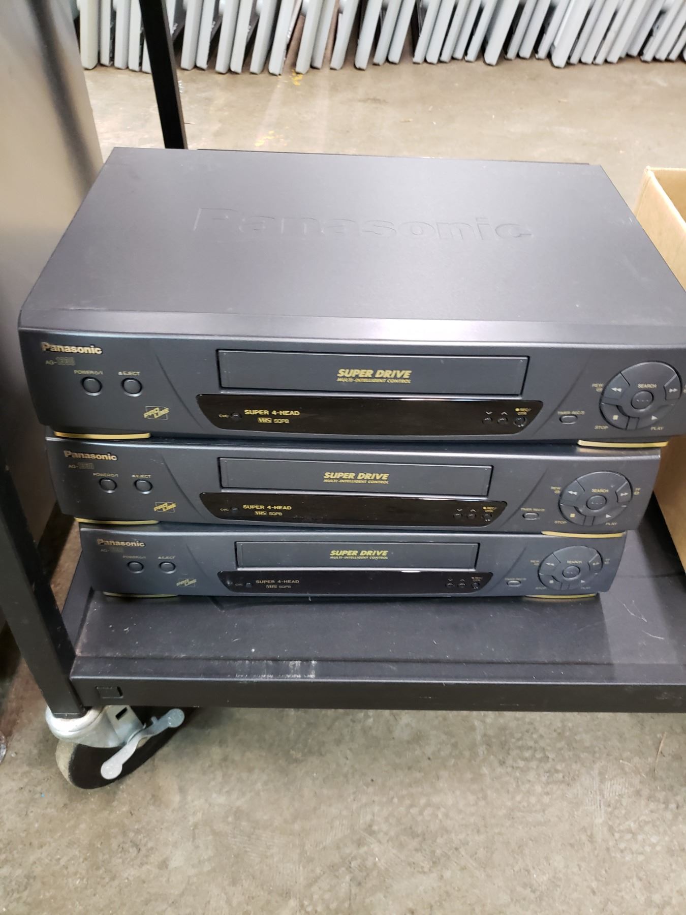 PANASONIC AG-1330 VHS PLAYERS