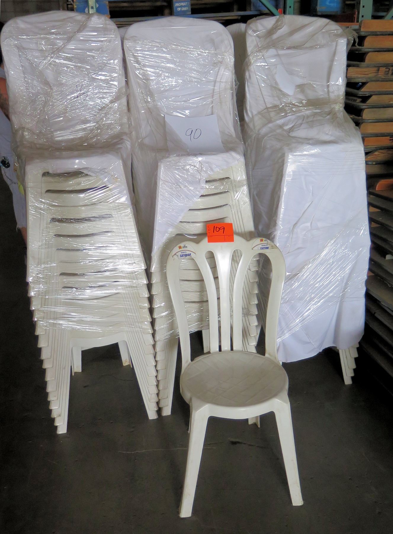 Qty 90 White Plastic Stackable Chairs - Oahu Auctions Qty 90 White Plastic Stackable Chairs - Oahu Auctions