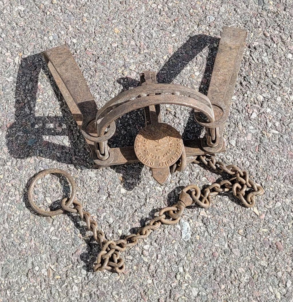 Oneida Newhouse Animal Trap Company 114 Wolf