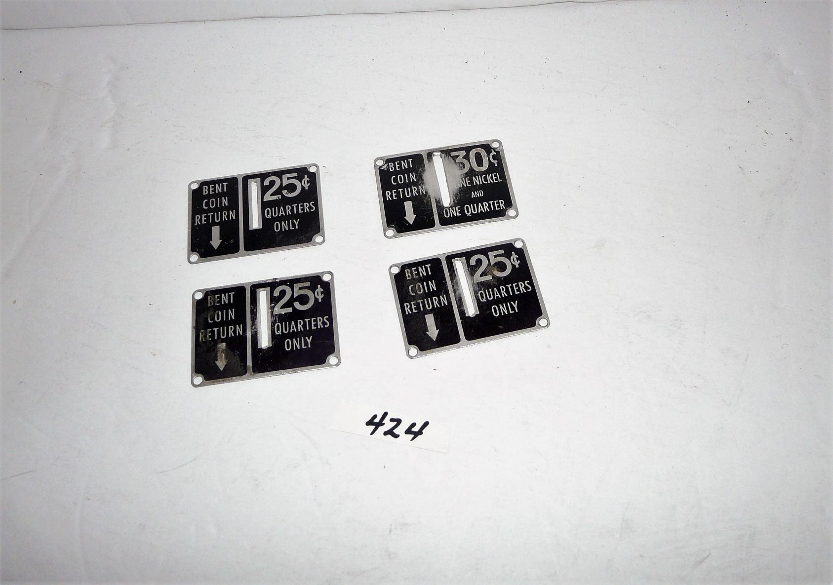 Vending Machine Coin Inserts - Schmalz Auctions