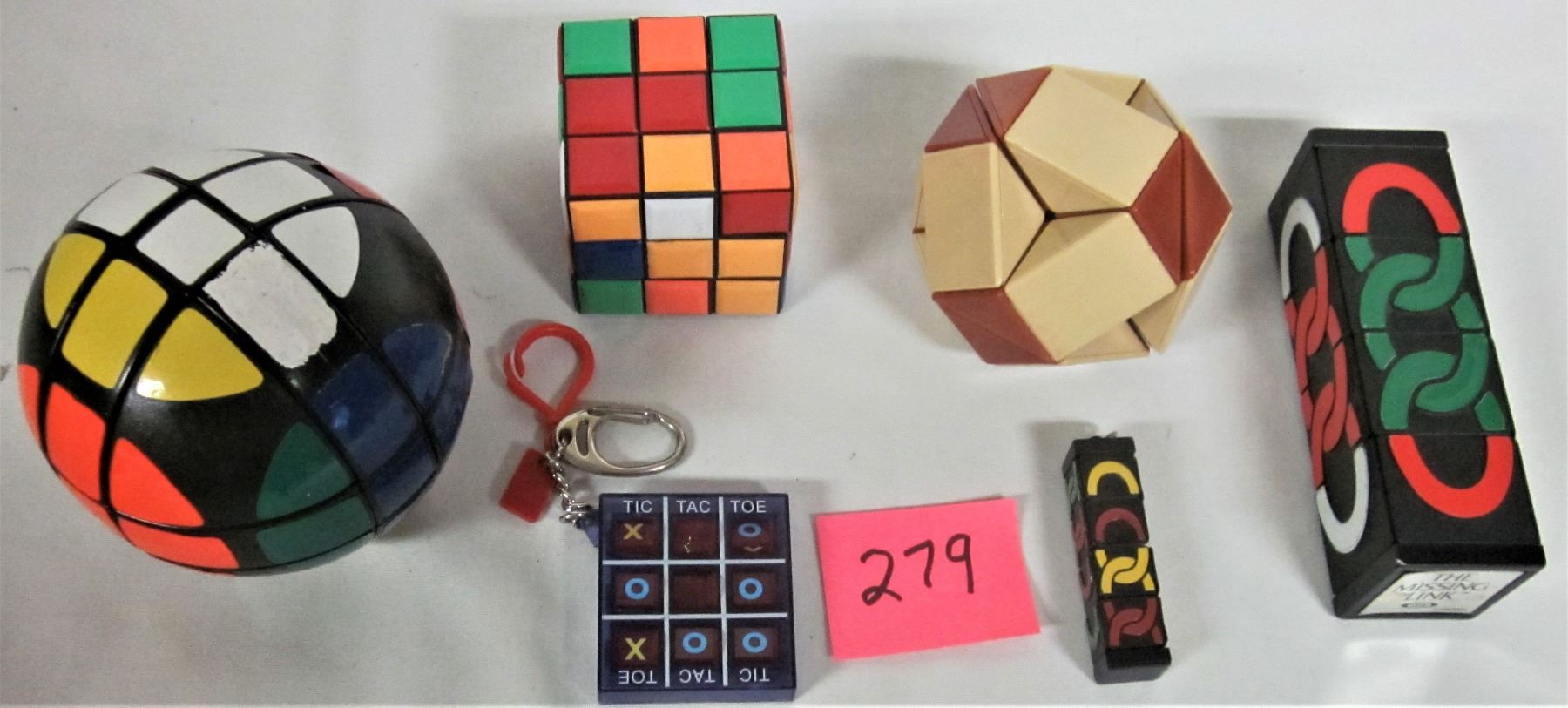 Rubik's Cube Puzzles - Missing Link - Ball