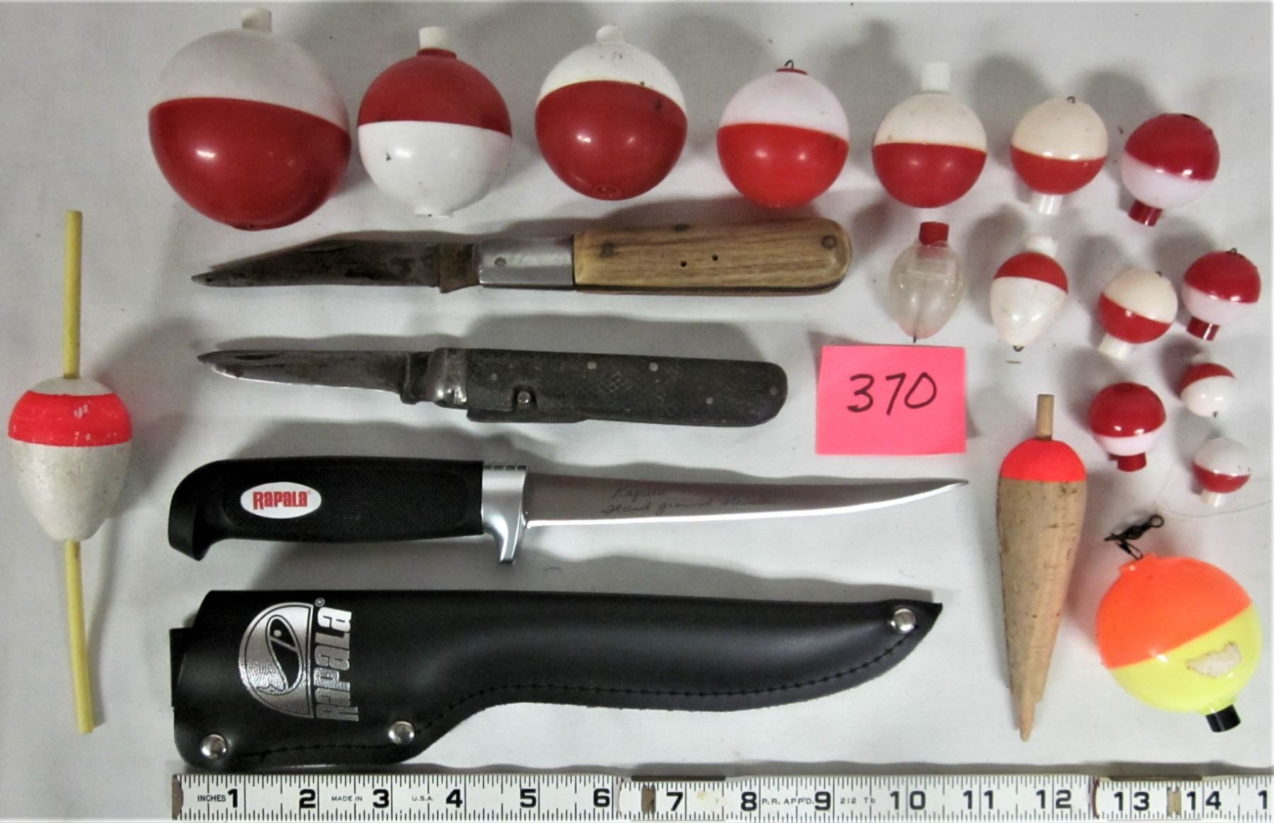 New 6" Rapala Filleting Knife/ Case-17 Plastic Floats and 2 Vintage ...