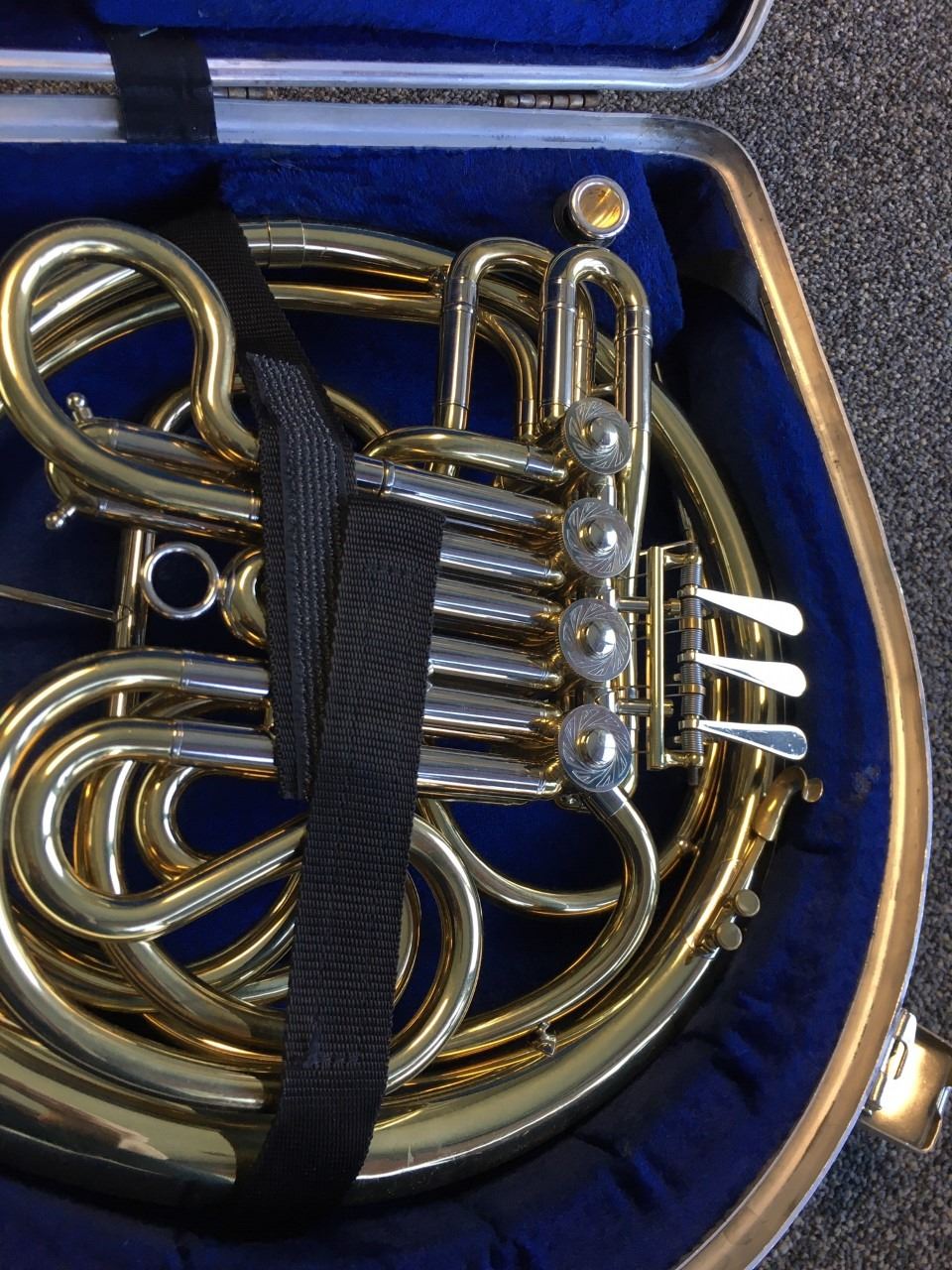 Double French Horn - Besson with mouthpiece and case