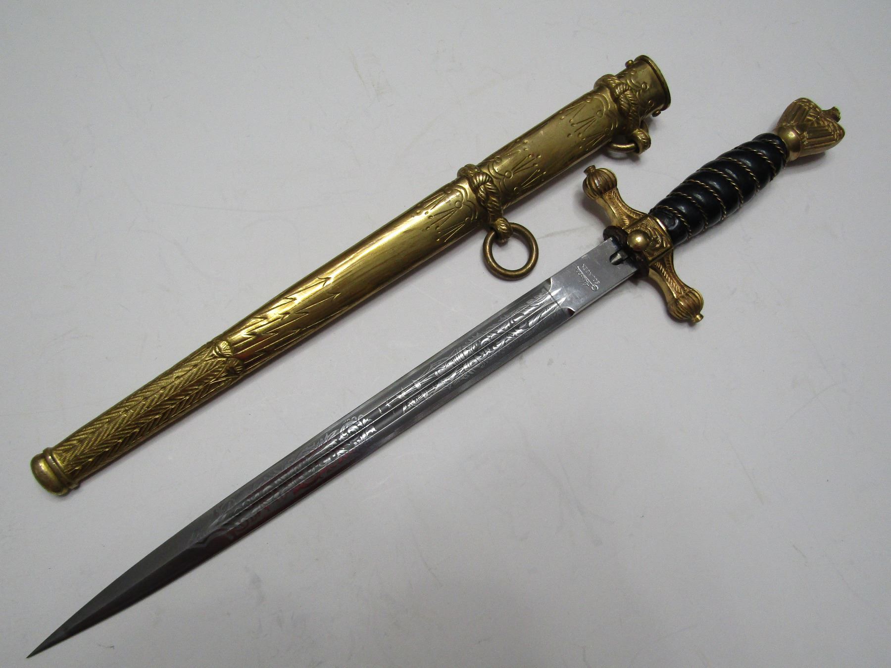 GERMAN NAZI KRIEGSMARINE NAVY OFFICERS DAGGER