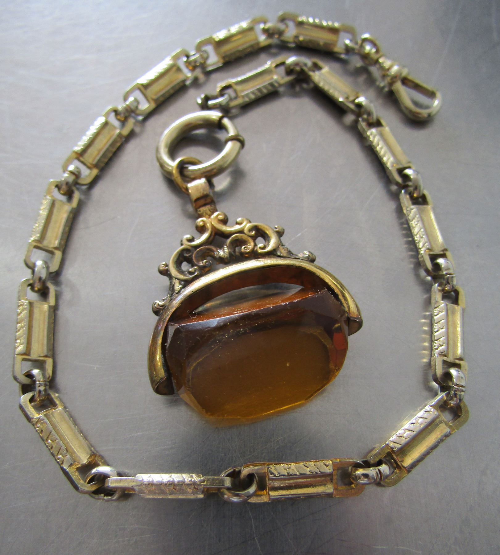 ANTIQUE SWIVEL SPINNER WATCH CHAIN & FOB ALBERT