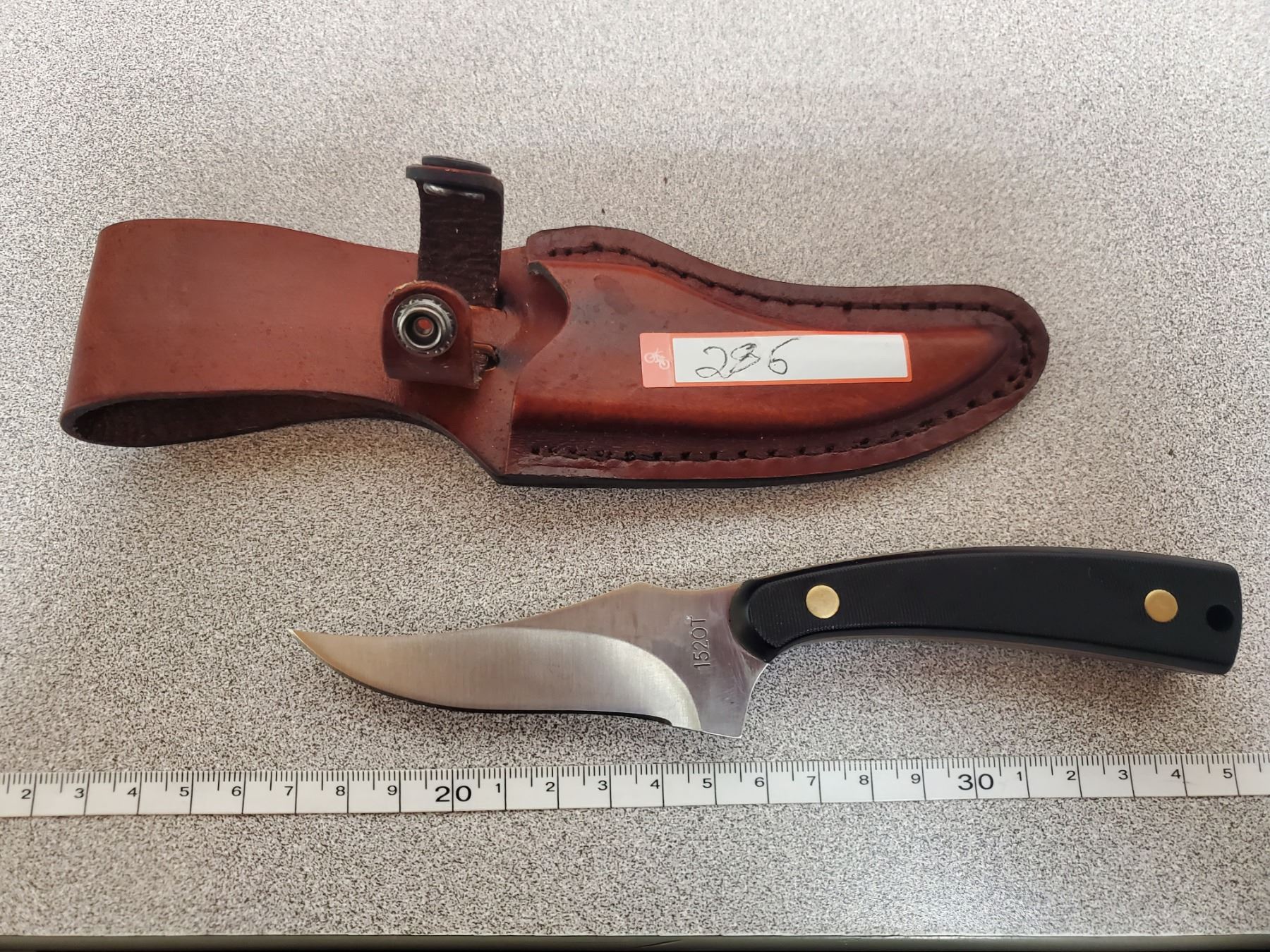 SCHRADE knife with leather sheath 1520T "Old Timer" - Schmalz Auctions