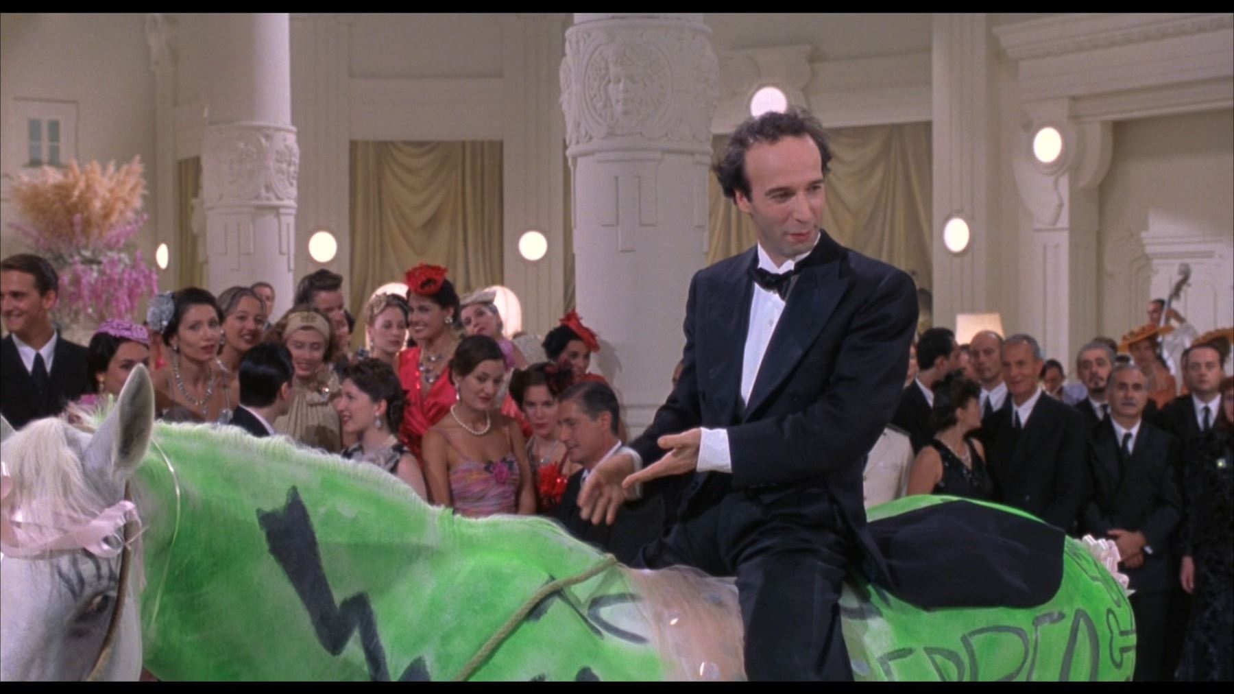 LIFE IS BEAUTIFUL (1997) - Guido's (Roberto Benigni) Waiter Costume