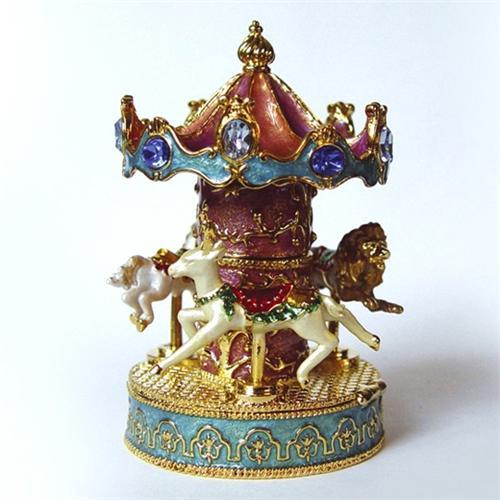 24K GOLD MERRY GO ROUND CAROUSAL BOX SWAROVSKI CRYSTAL JEWELRY