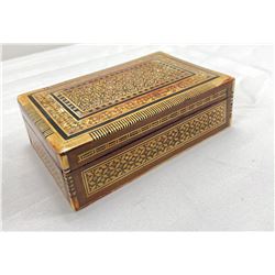 Wood rectangular jewelry box