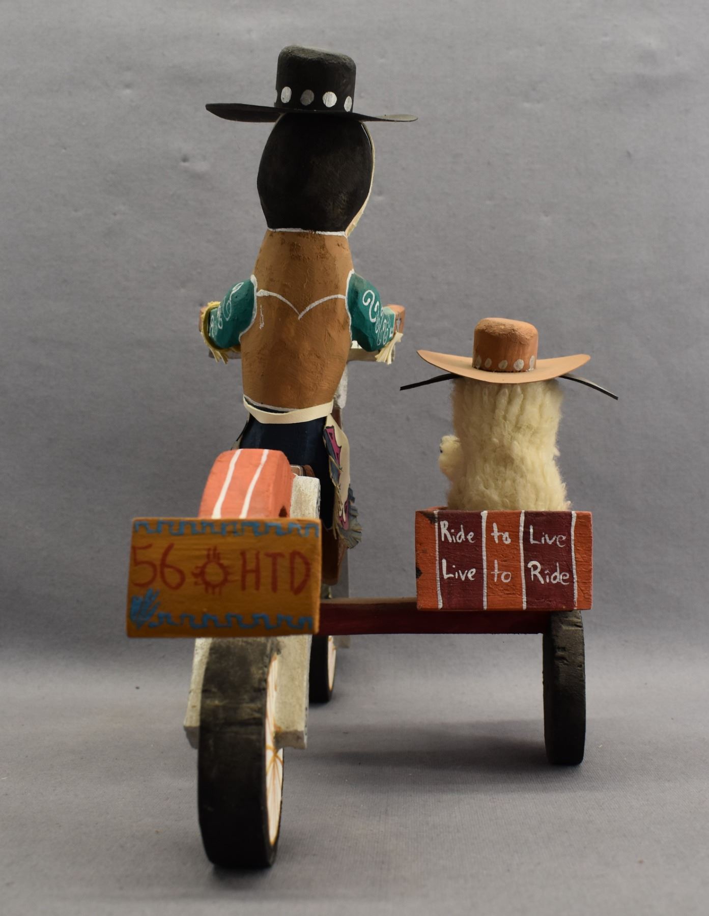 NATIVE AMERICAN NAVAJO FOLK ART CARVING BY DELBERT BUCK