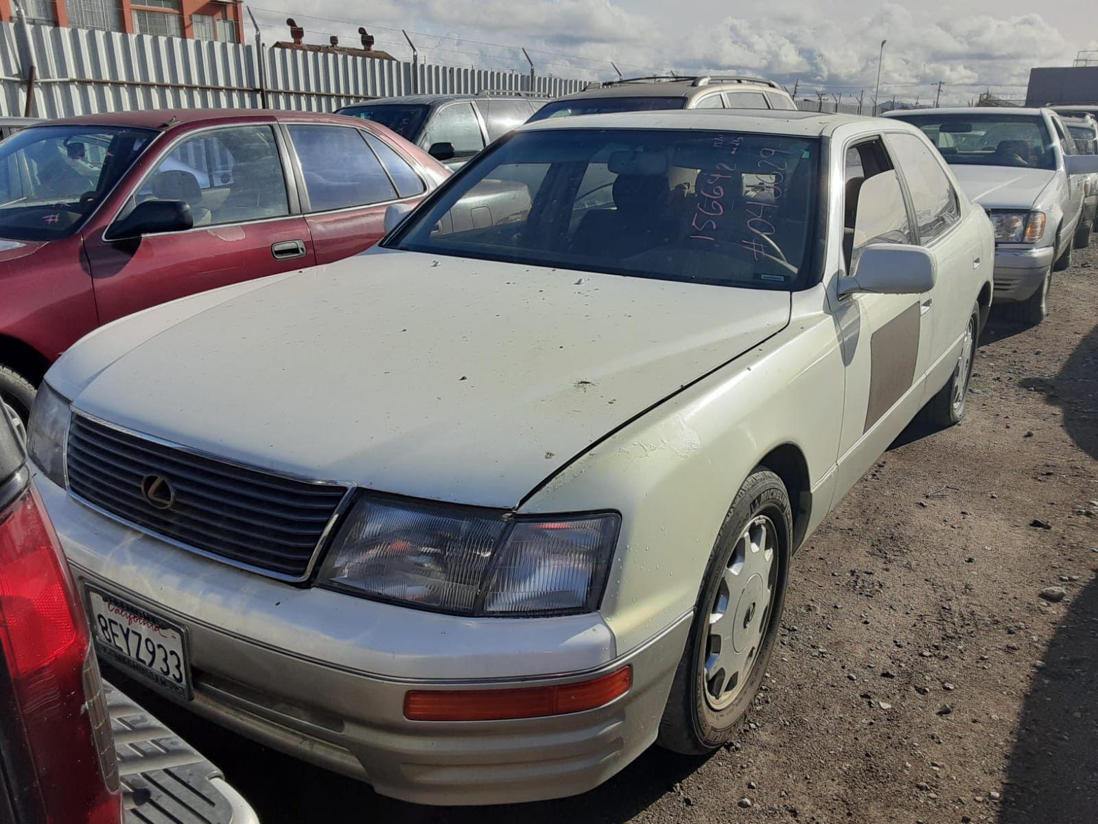 1996 Lexus LS-400