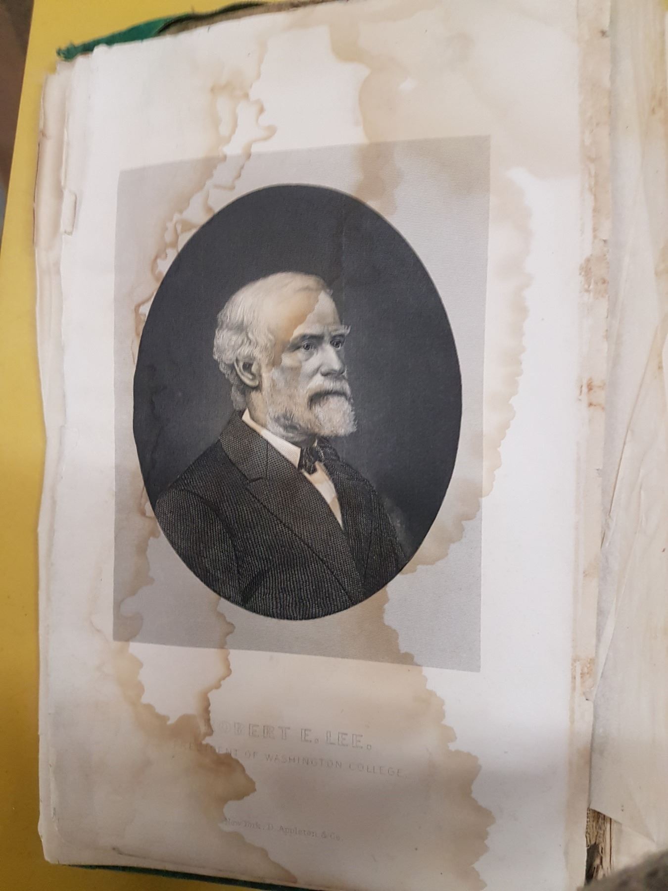 Vintage Book Robert E. Lee.