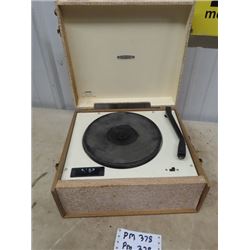 Sea Breeze Compatible Twin Speaker Portable Record Player - Vintage