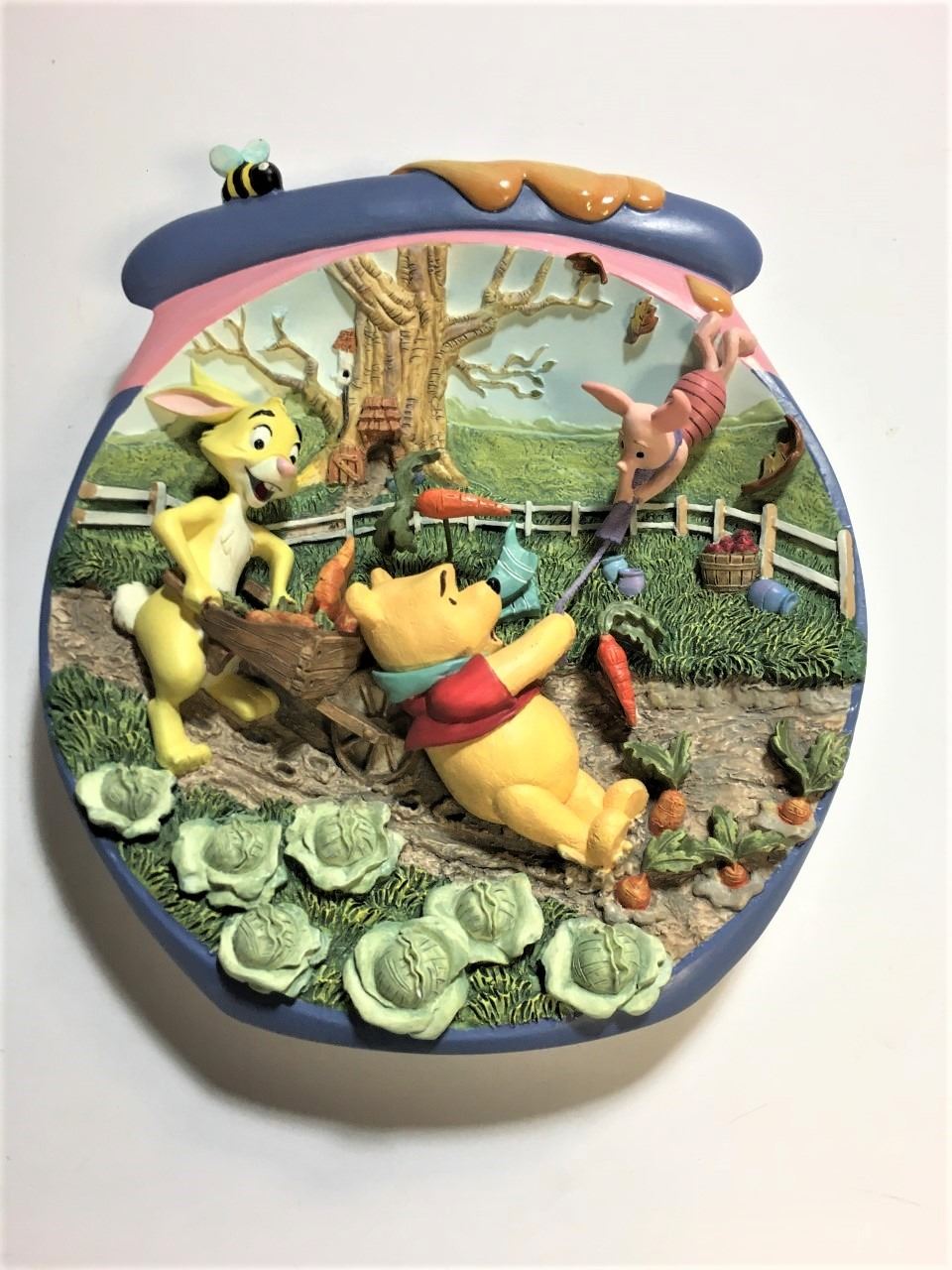 Decorative Winnie The Pooh Plate "Happy Windsday" 6.5" in length 3 ...