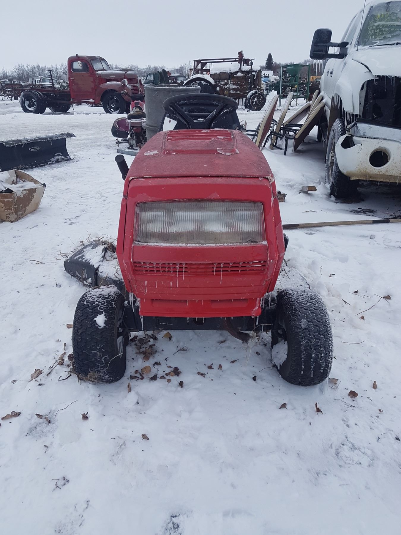 Riding Lawn Mower - Turf Power - 12.5HP - 42" Cutting Width