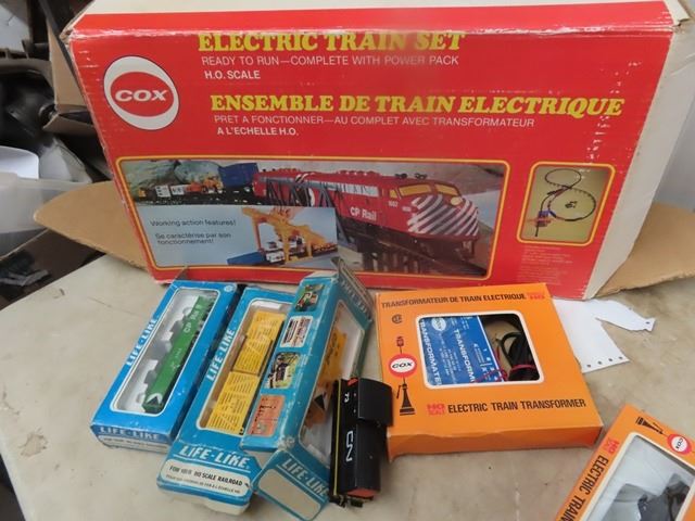 Cox Train Set- HO Scale & Few Life Like