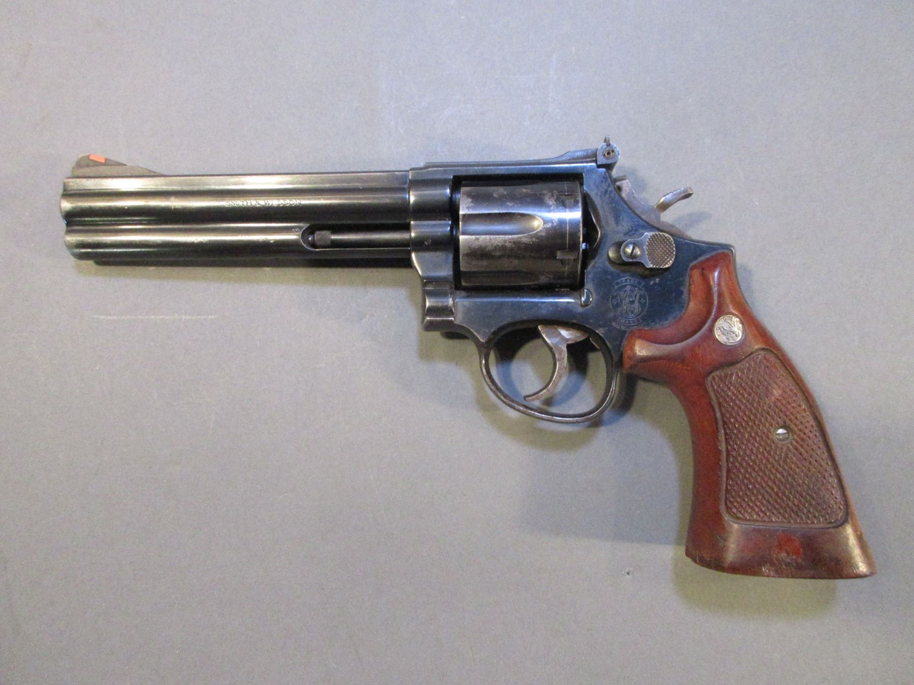 Smith and Wesson Model 586 Revolver- .357 Mag- 6" Barrel- Holster- #ABF4523