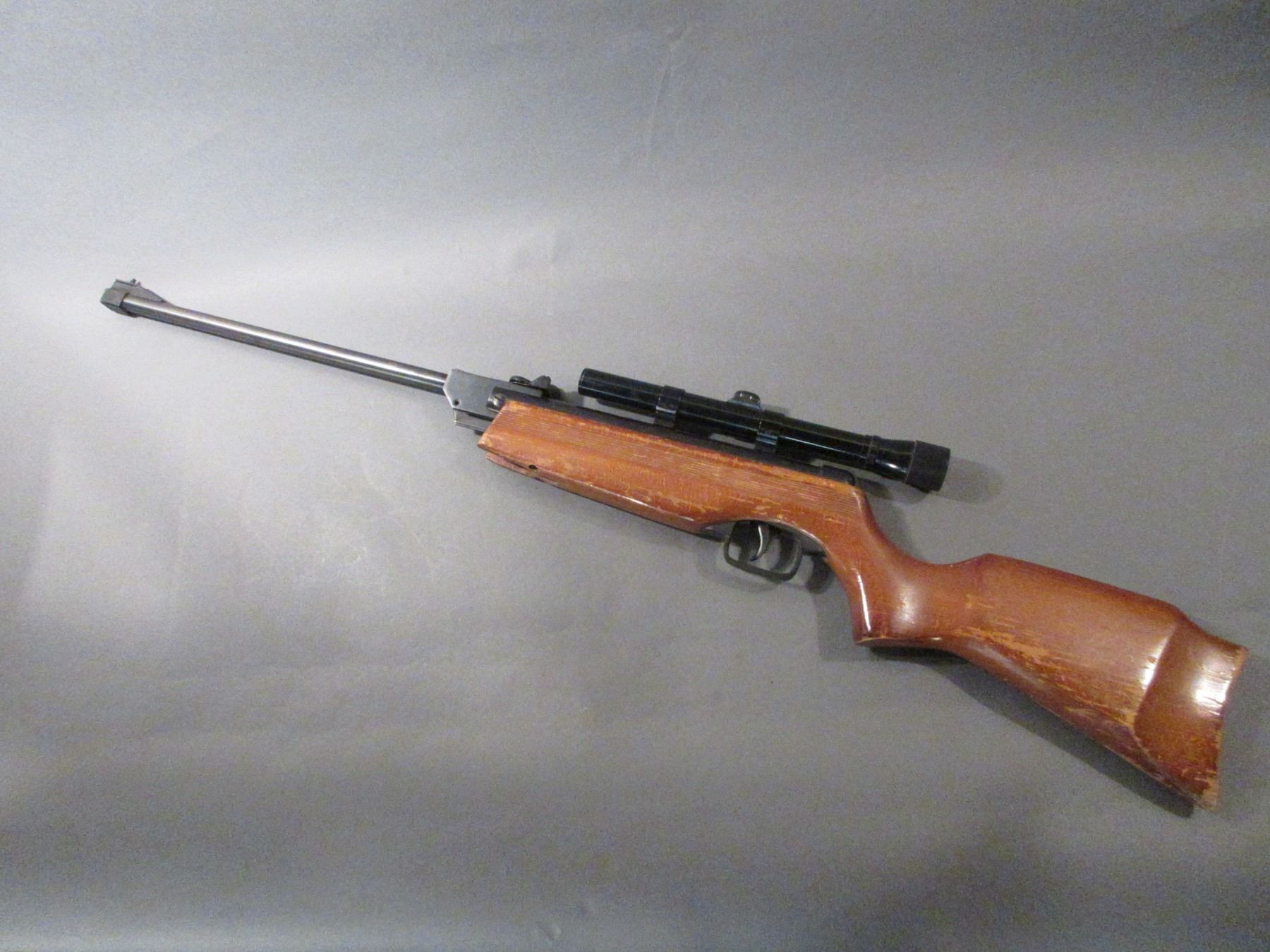 Daisy Model 120 BB Gun- .177- Pump Up- Weaver Scope