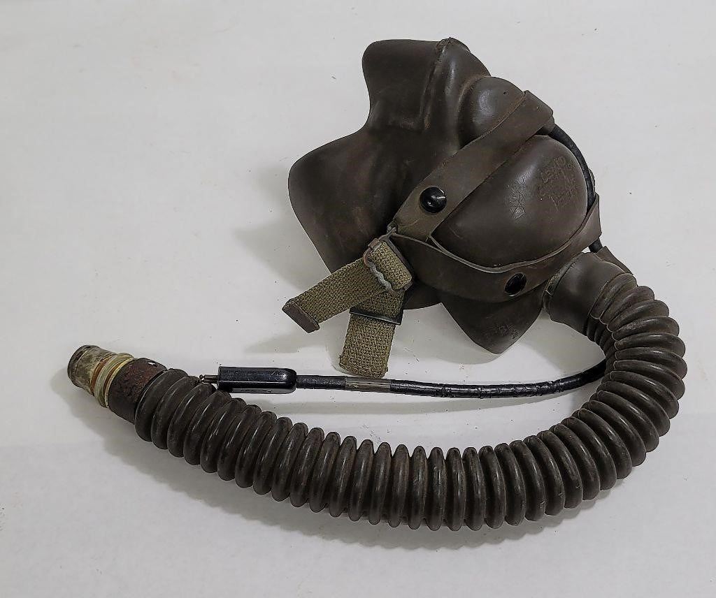 WW2 A-14 Demand Pilot Oxygen Mask Size Medium