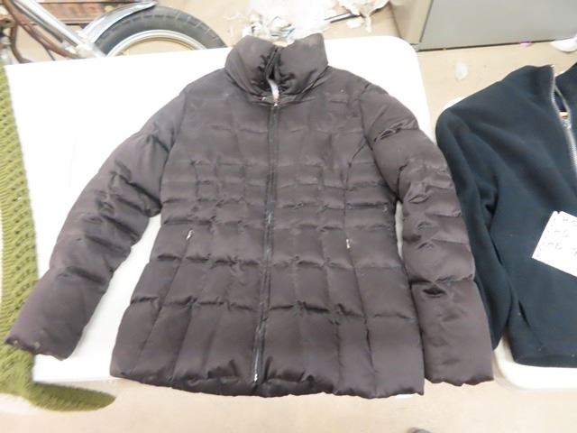 (HD) Ladies Sweater, Calvin Klein Winter Jacket (Med) New Treadstone ...