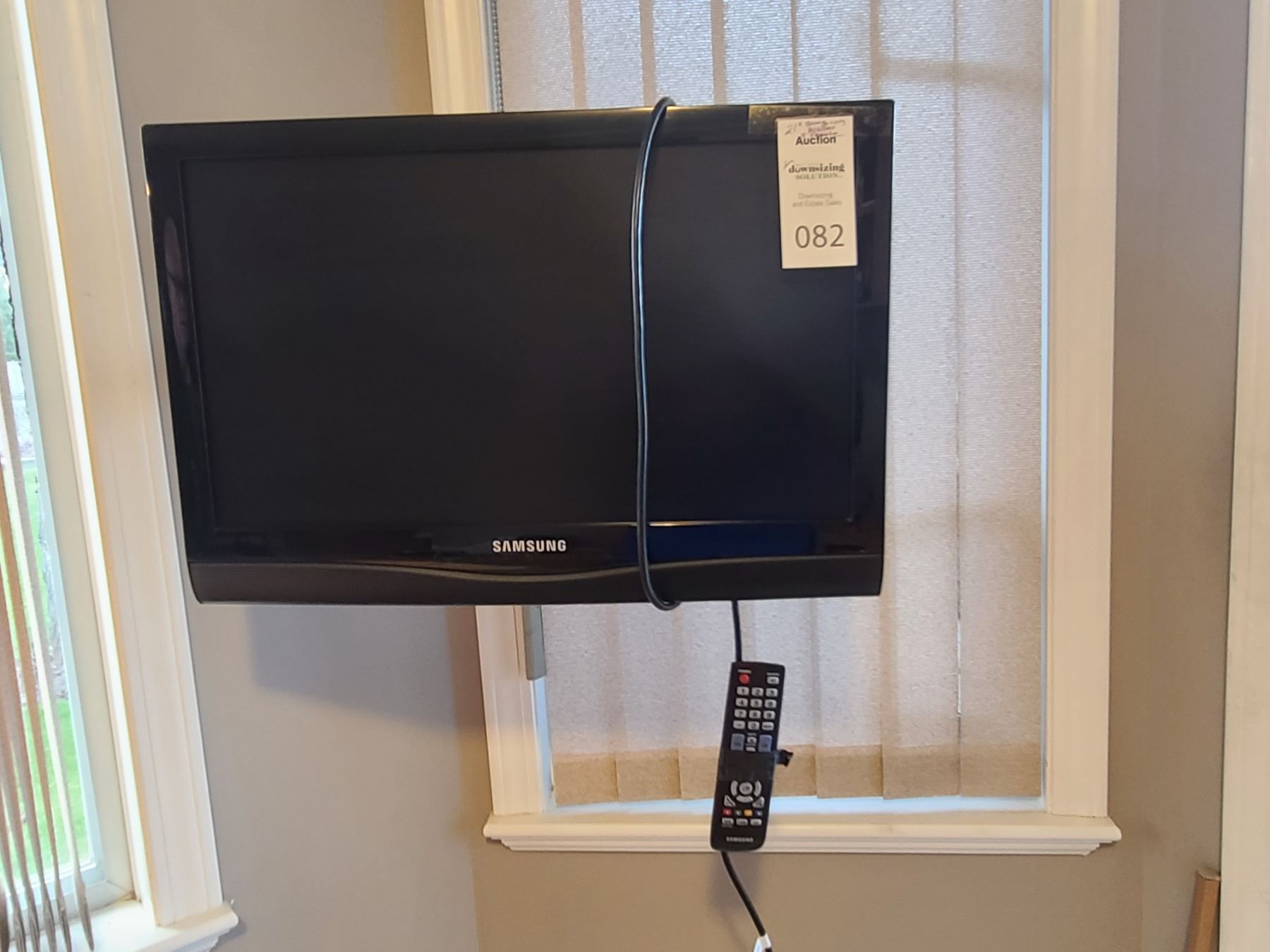 21 inch Samsung TV Cat B