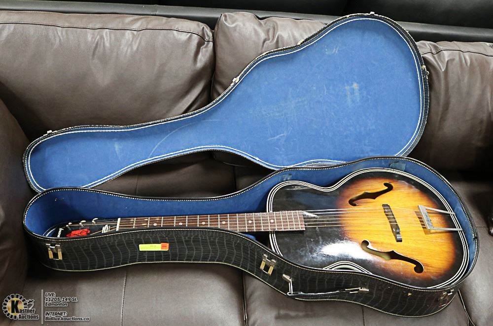 HARMONY H1215 1960'S SUNBURST ARCHTOP ACOUSTIC
