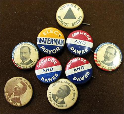 Lot of vintage Political Buttons