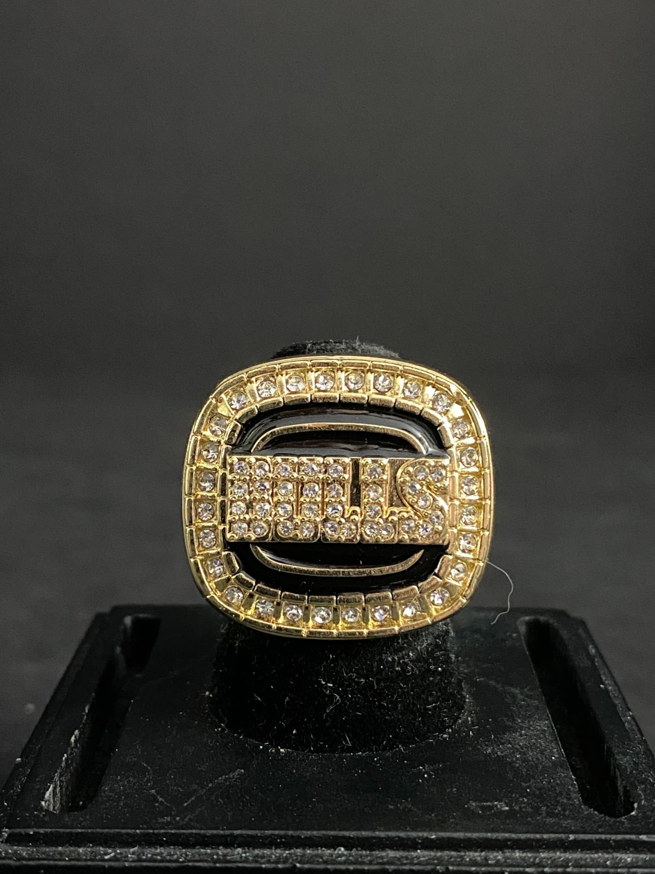 CHICAGO BULLS N.B.A 1992 "JORDAN" CHAMPIONSHIP REPLICA RING