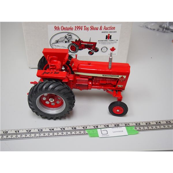 IH 756 FARMALL NIB 1/16 SCALE FENDER SIGNED JOESPH ERTL - Bodnarus Auctioneering
