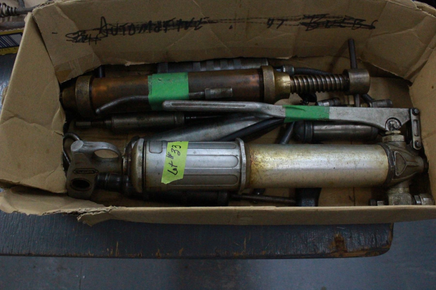 5 Grease guns ( one is Copper & Brass)