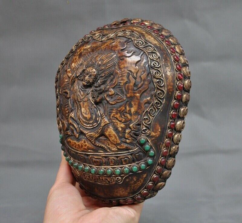 A SILVER MAHAKALA BUDDHA SKULL THANGKA QING DYNASTY.
