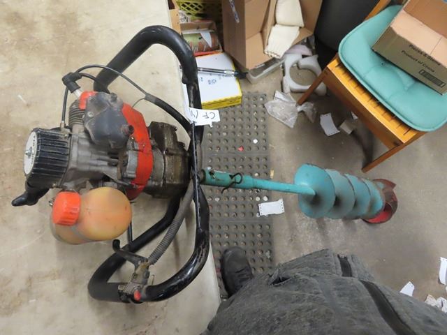 Tanks TIA-305 Gas Ice Auger