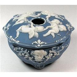 Schafer & Vater Dancing Cherubs Hair Receiver #1552733