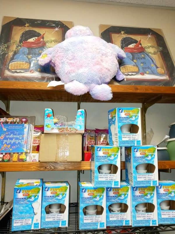 NEW SHOWROOM SAMPLES, GENERAL MERCHANDISE